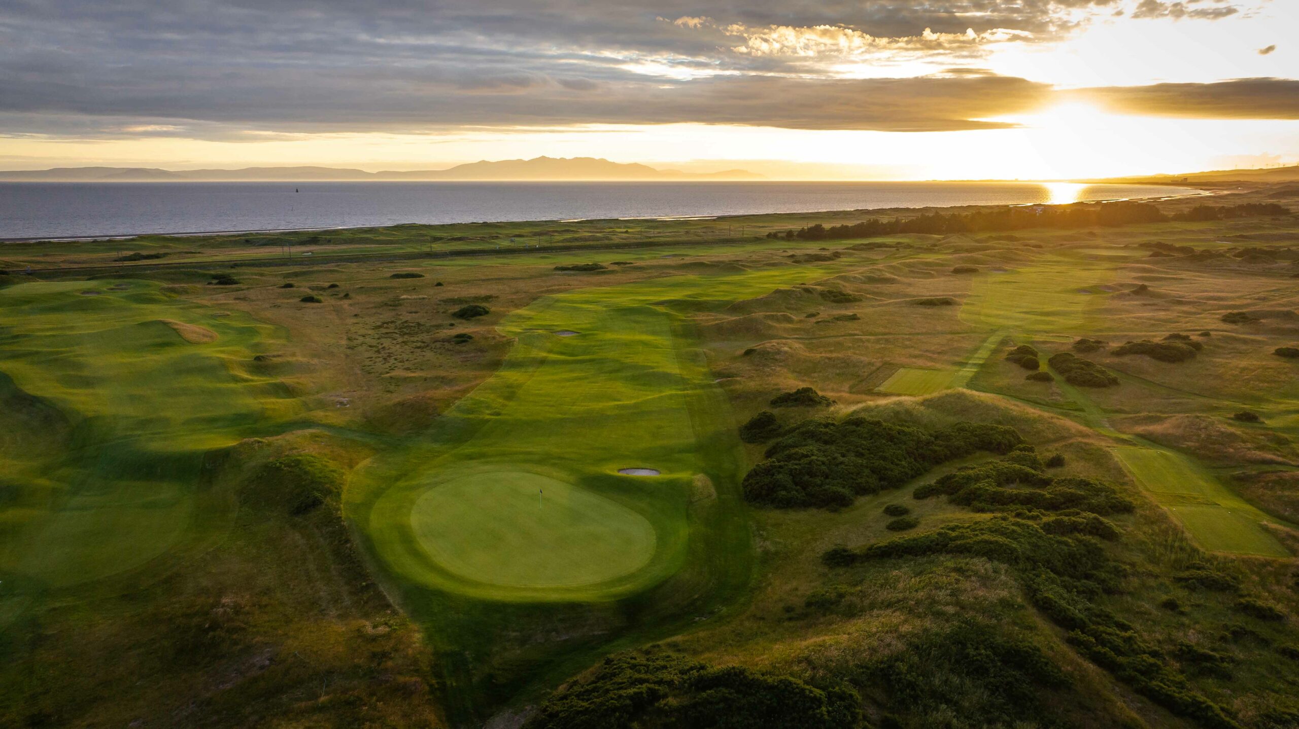 Spring Golf Packages | Luxury Golf Course & Hotel Scotland | Dundonald ...